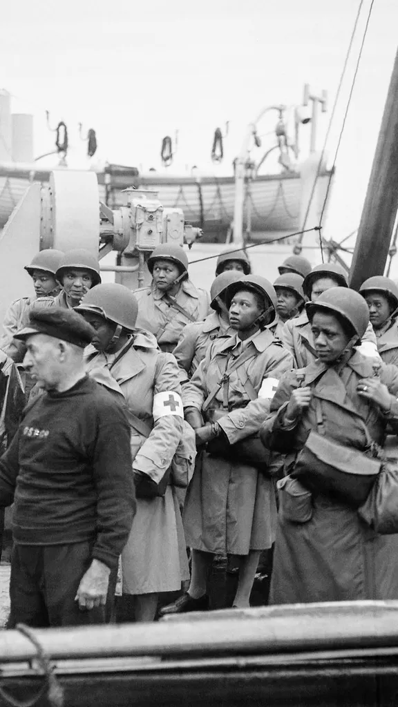 Celebrate. Reflect. Rise. - US Army nurses arrive in Greenock, Scotland ...