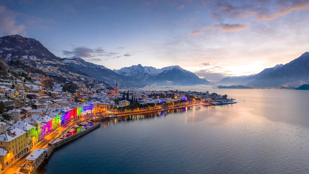 Christmas lights on buildings of Domaso, Lake Como, Italy - Christmas ...